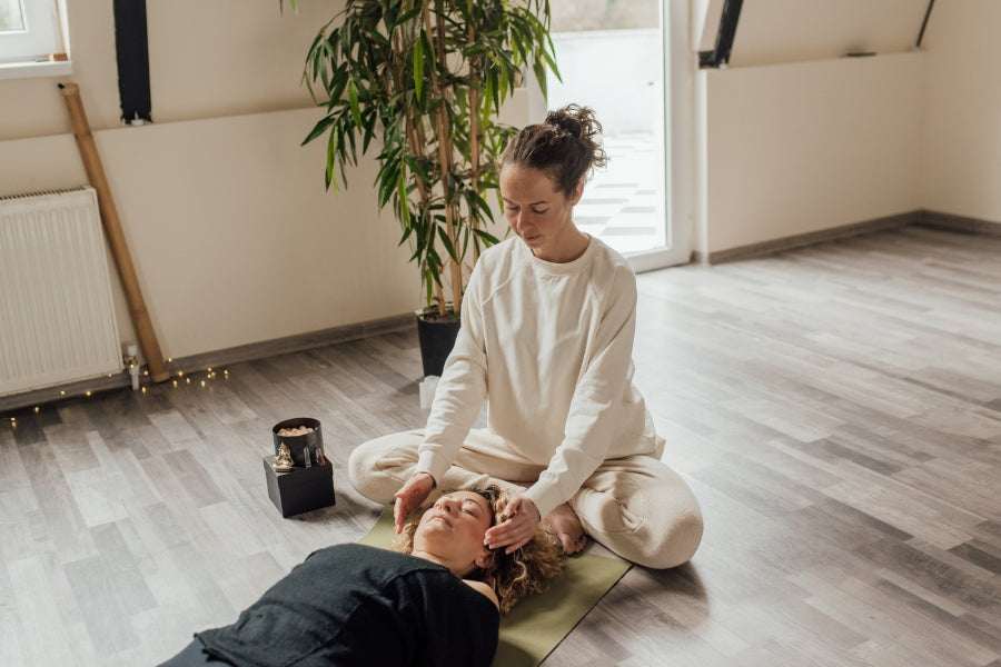 Rahasia di Balik Cara Kerja Terapi Holistik! Yuk, Ketahui! – sensu ...